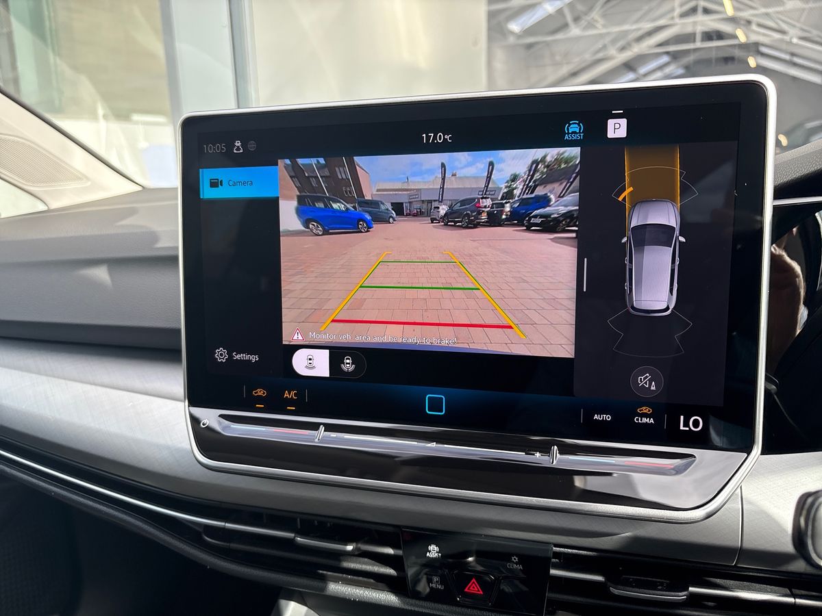 Volkswagen Golf Match Tsi - BC24SUY Westend Suzuki Dundee